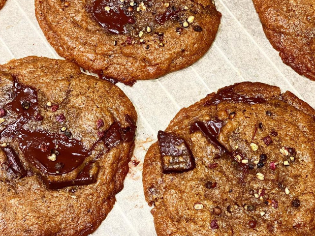 Tingly Sichuan pepper Adobo Chocolate Chip Cookies – 50Hertz Tingly Foods