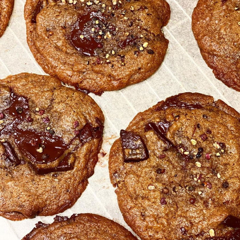 Tingly Sichuan pepper Adobo Chocolate Chip Cookies – 50Hertz Tingly Foods